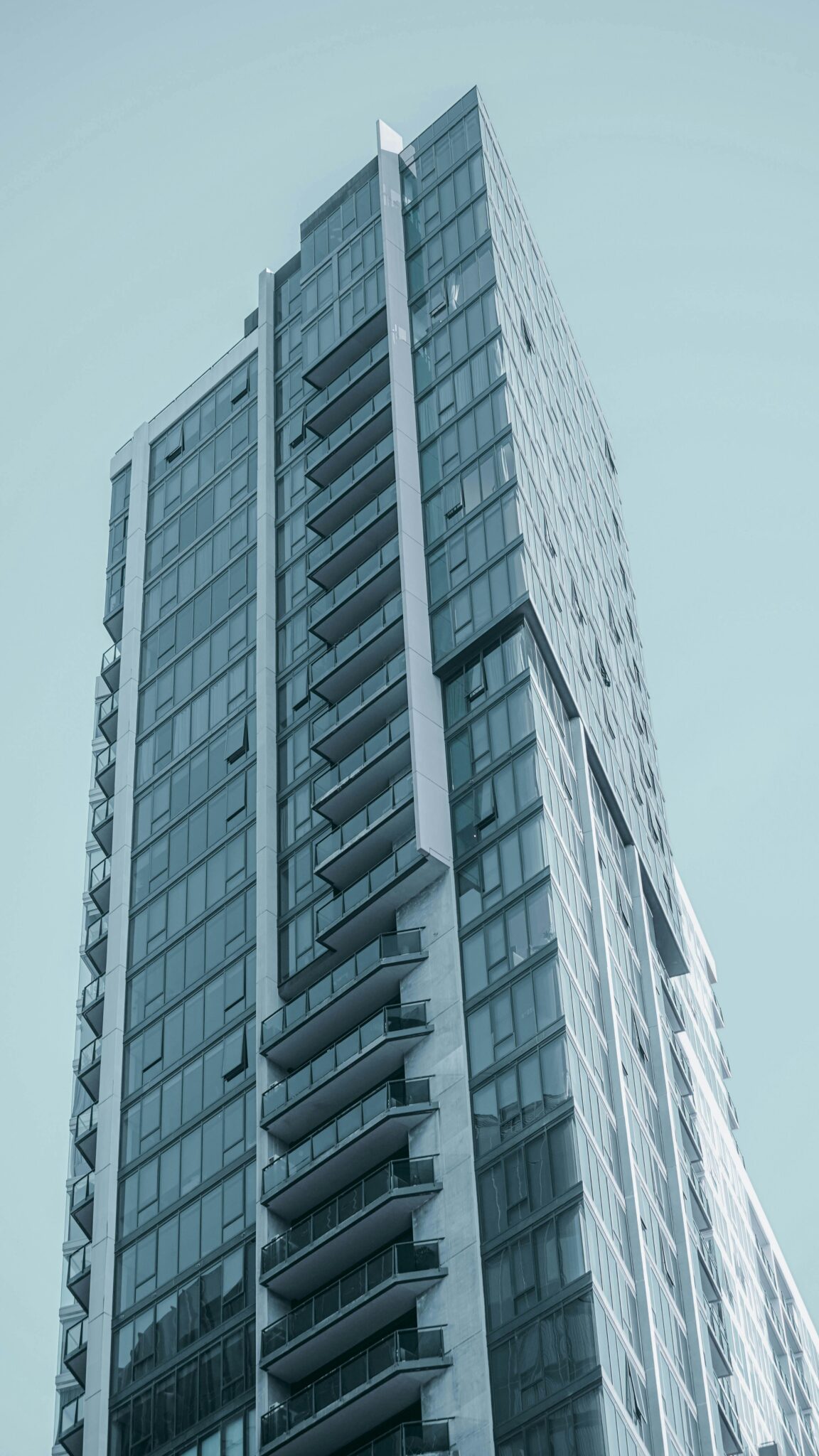 Arka Capital Holdings LLC